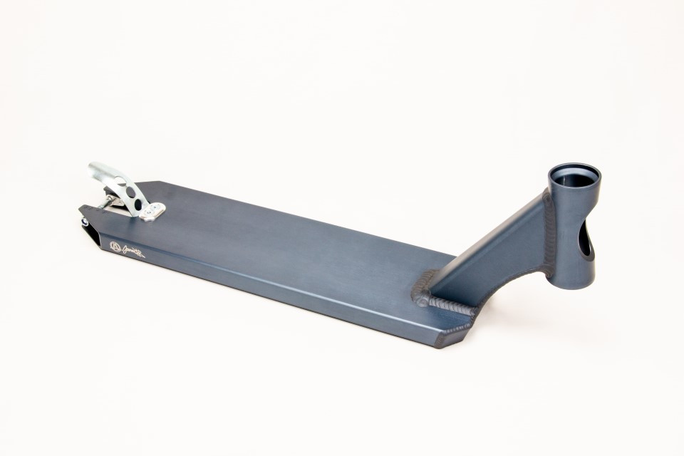 Apex Jamie Hull Signature Deck - 5" x 19.3" - Decks - Parts | Broadway ...
